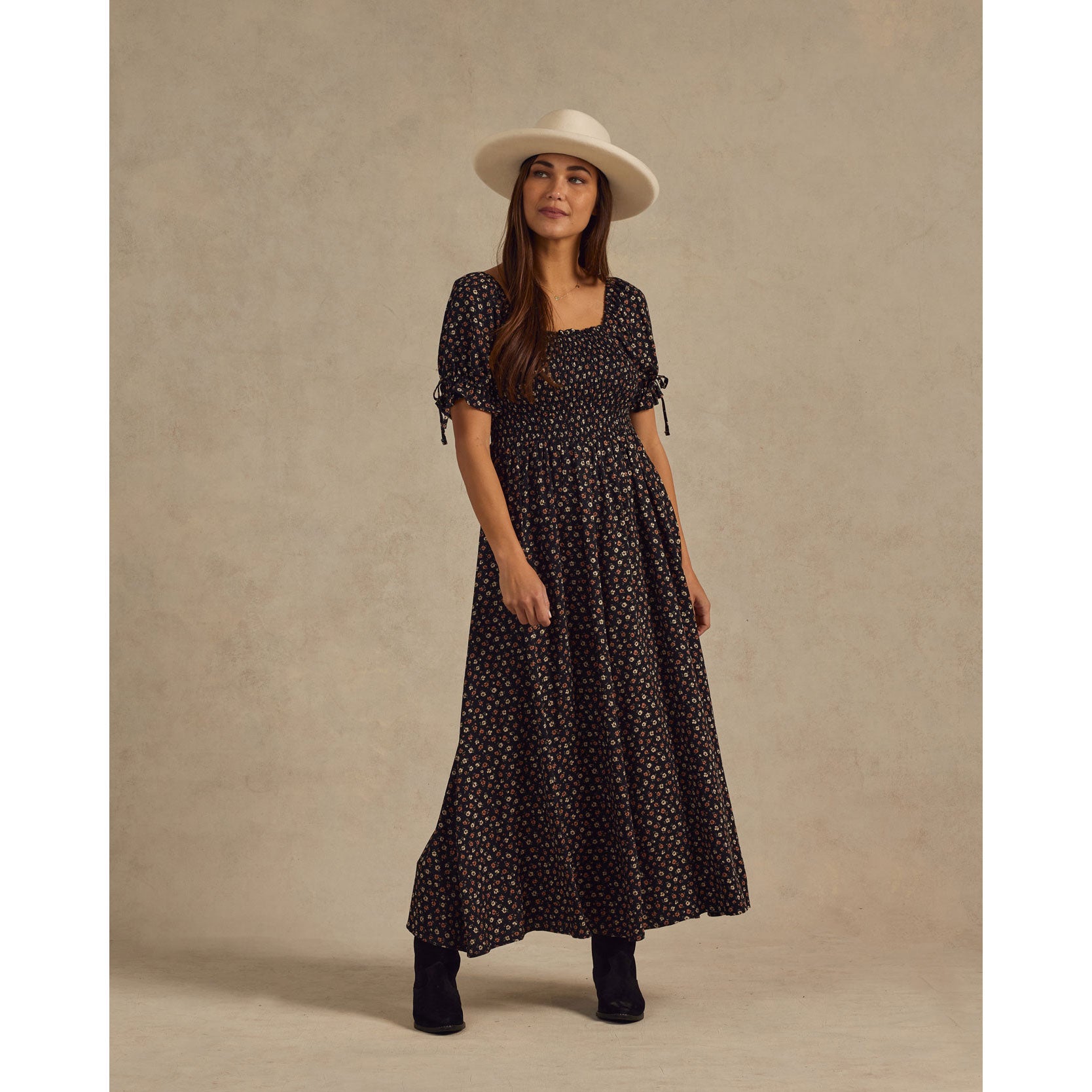 Rylee and Cru Dark Floral Dallas Dress – Ladida